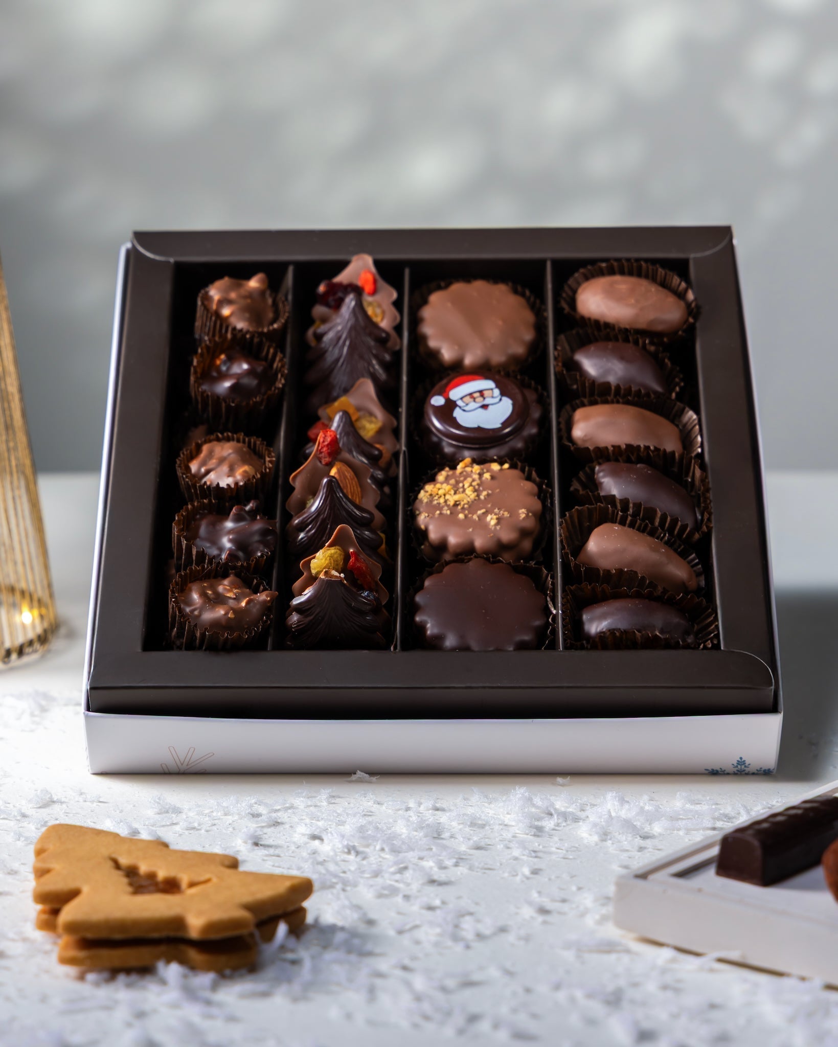 How to Build the Perfect Chocolate Cookie Gift Box for True Chocoholics
